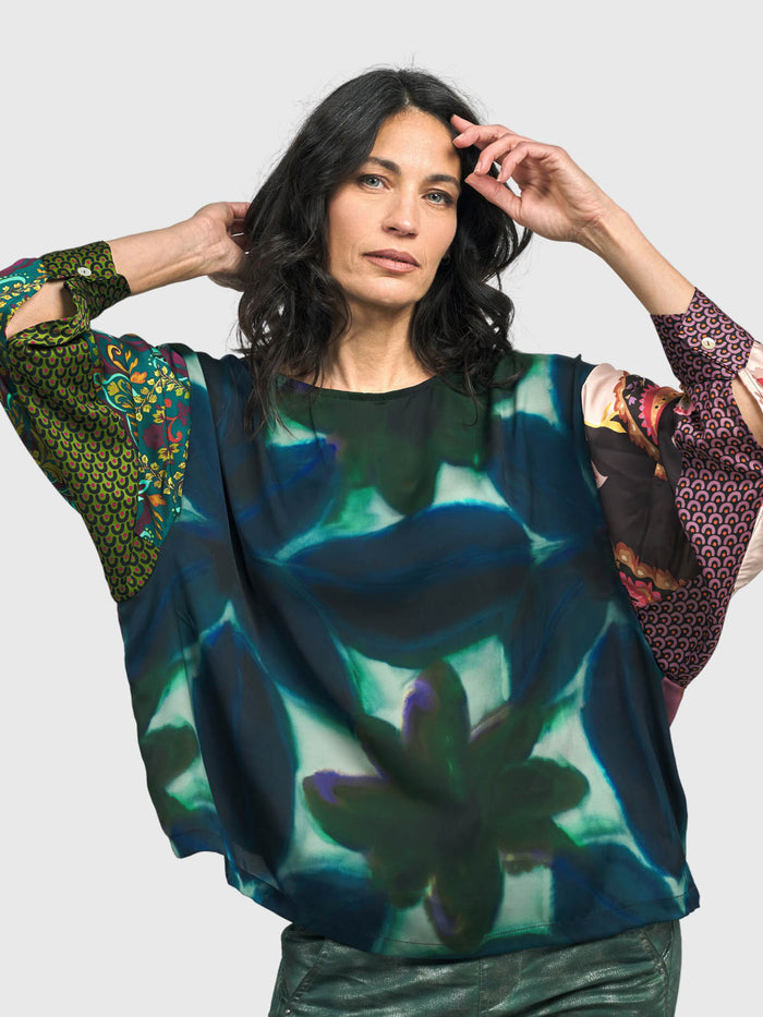 Alembika - Art To Wear Clothing | Statement Boutique