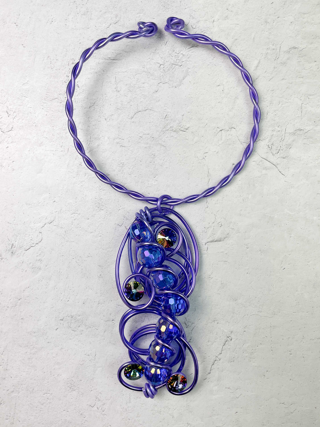 Jeff Lieb Beaded Pendant Wire Collar Necklace, Purple – Statement Boutique